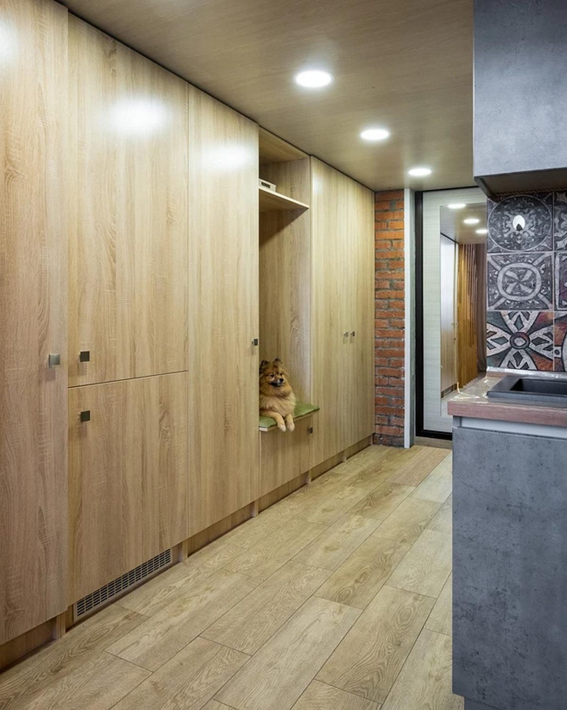 Így lett hangulatos kétszintes loft egy 30m2-es kis lakásból ...