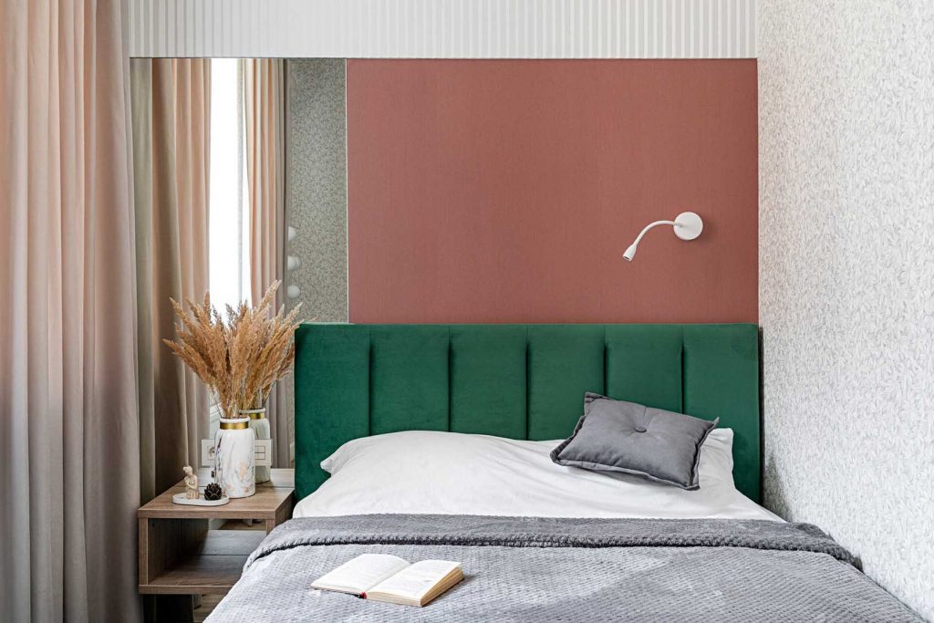 Így lett hely sok funkciónak kis lakásban: hölgy és cica 39 m²-en ...